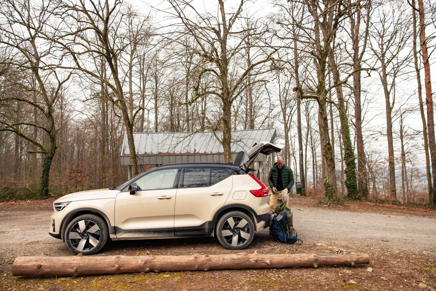 Review: Volvo EX40, is deze elektrische SUV outdoor-proof? - The Outdoors